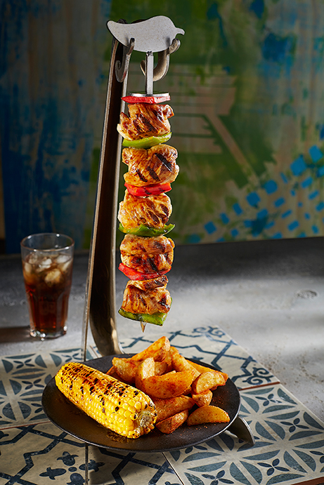 Espetada Rustica & 2 Regular Sides